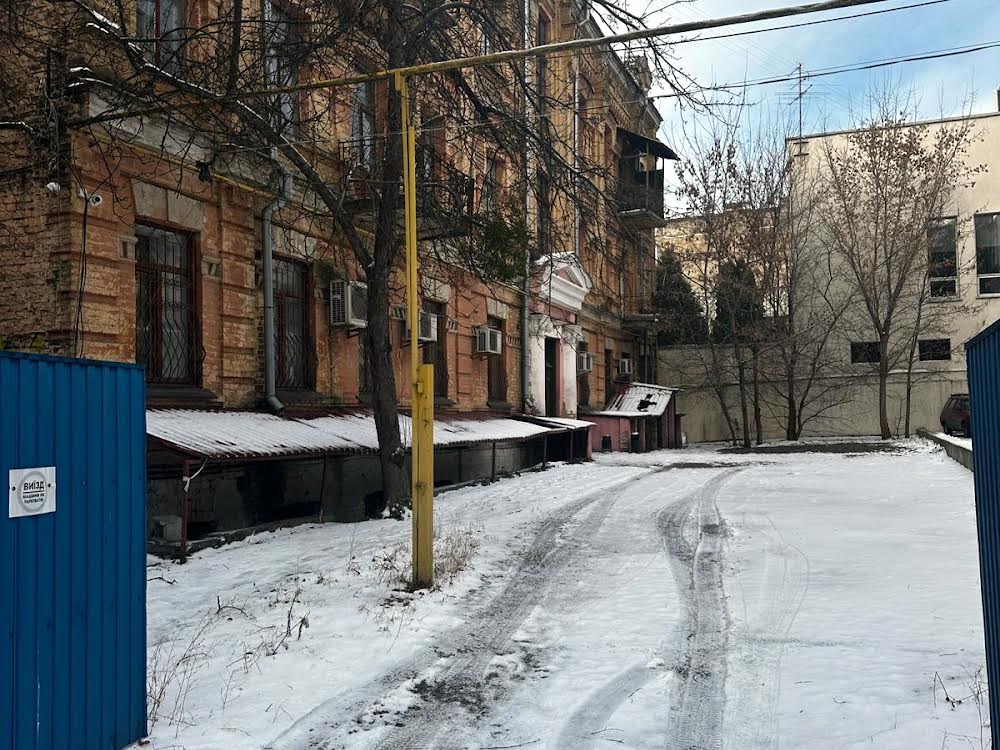 Купити комерційну нерухомість в Києві продаж нежилих приміщень